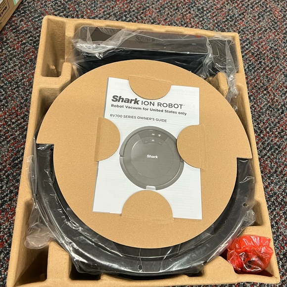 Shark | Other | New Shark Av753 Ion Robot Vacuum Tribrush System Wifi ...